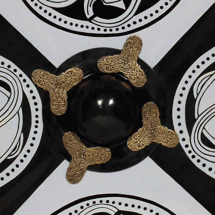 Round Dragon Knot Viking Shield - AH-4374 by Medieval Armour, Leather ...