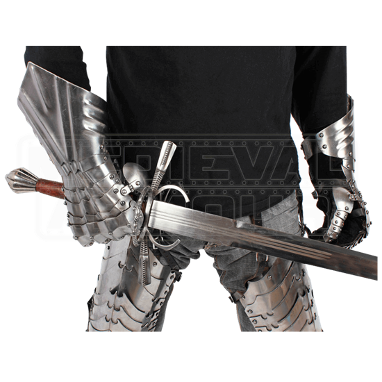 Fantasy Leg Armour - DS-1709 by Medieval Armour, Leather Armour, Steel ...