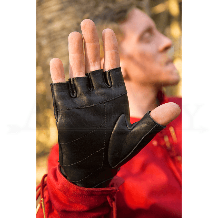 Thief Leather Gloves - MCI-3337 by Traditional Archery, Traditional ...