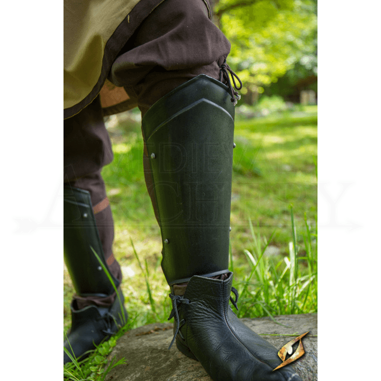 Scout Leg Guards - Epic Dark - MCI-3704 by Traditional Archery ...